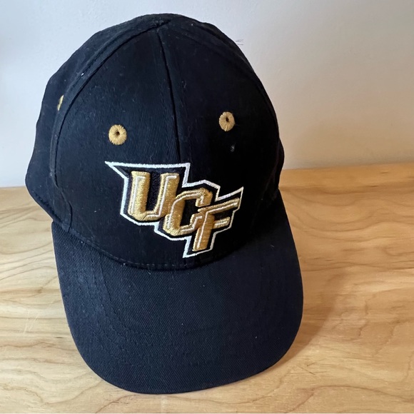 Top of the World | Accessories | Ucf Knights Black Cap Gold Embroidered ...